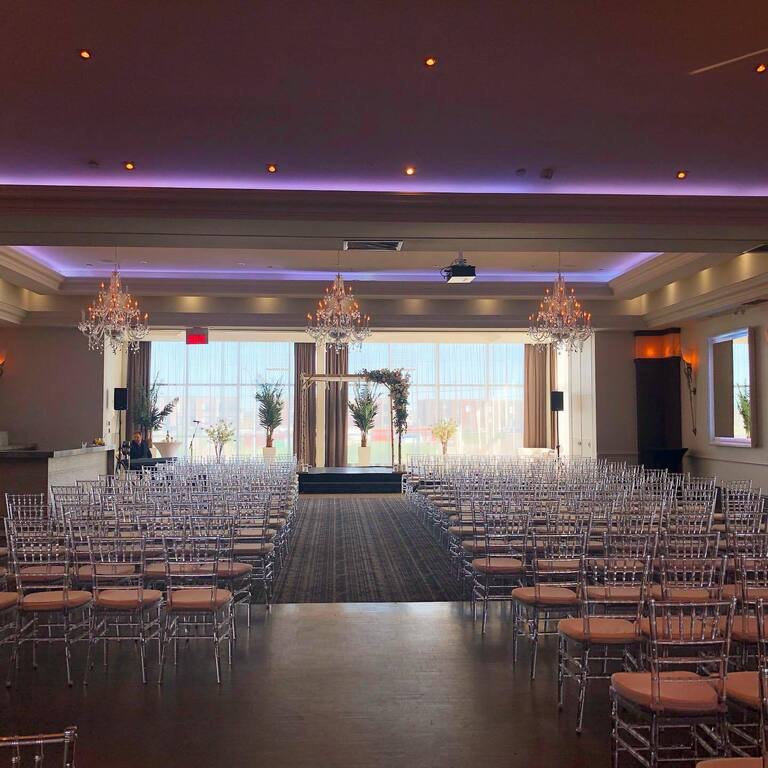 Le Crystal Reception Hall - Wedding Venues Montreal