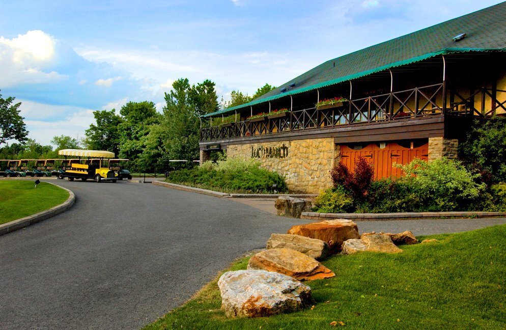 Loch March Golf and Country Club - Venue - Ottawa- Weddinghero.ca