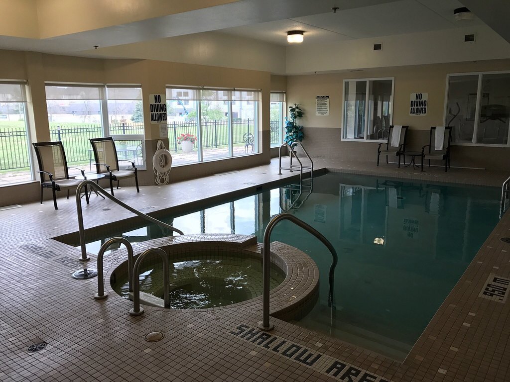 Admiral Inn Mississauga - Venue - Mississauga - Weddinghero.ca