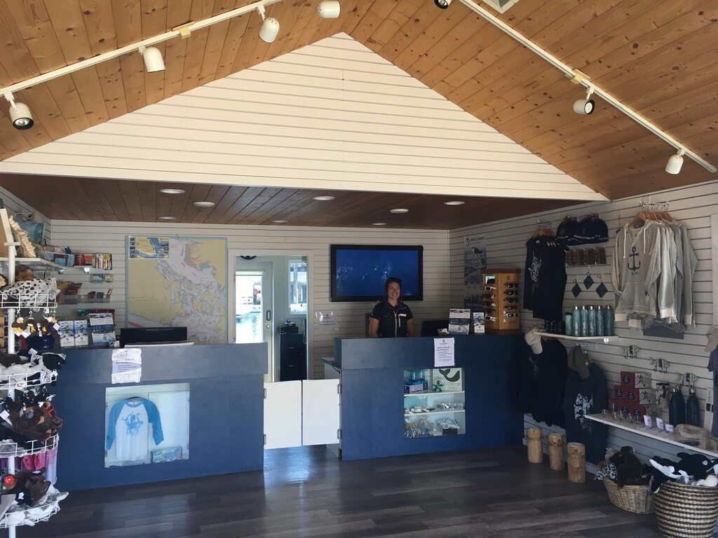 Orca Spirit Adventures - Venue - Victoria - Weddinghero.ca
