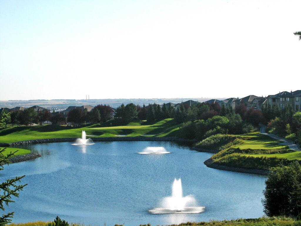 The Hamptons Golf Club - Venue - Calgary - Weddinghero.ca