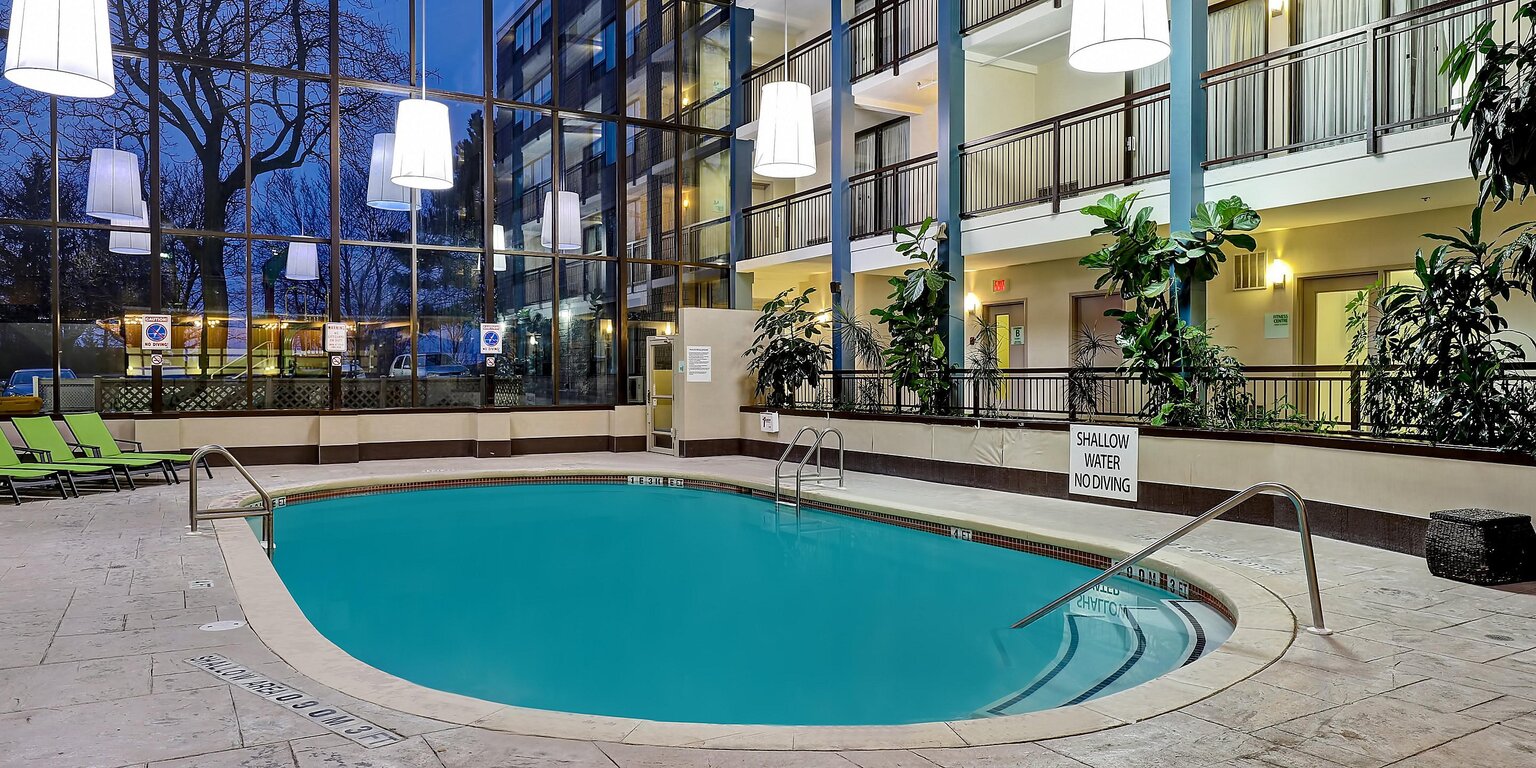 Holiday Inn Guelph Hotel - Venue - Guelph - Weddinghero.ca