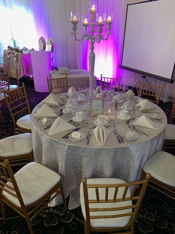 Embassy Plaza - Venue - Laval - Weddinghero.ca