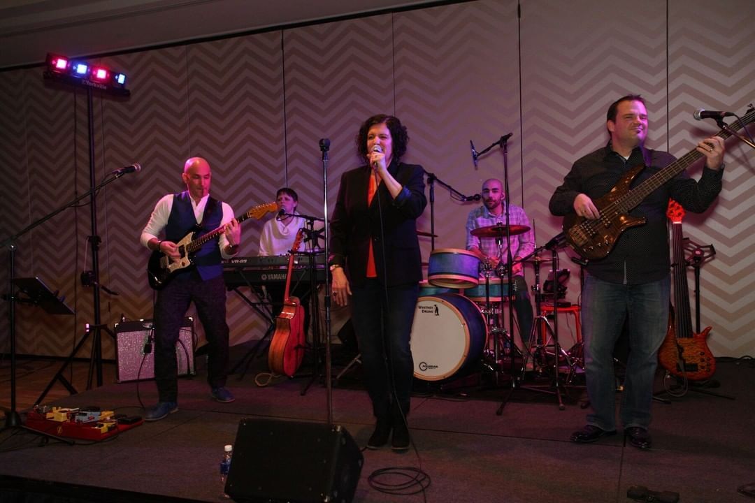 One Nite Band - Band & DJ - Calgary - Weddinghero.ca