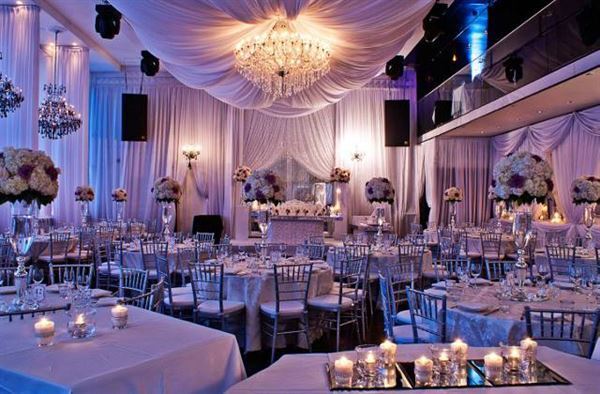 Cirque Eloize - Venue - Montreal - Weddinghero.ca