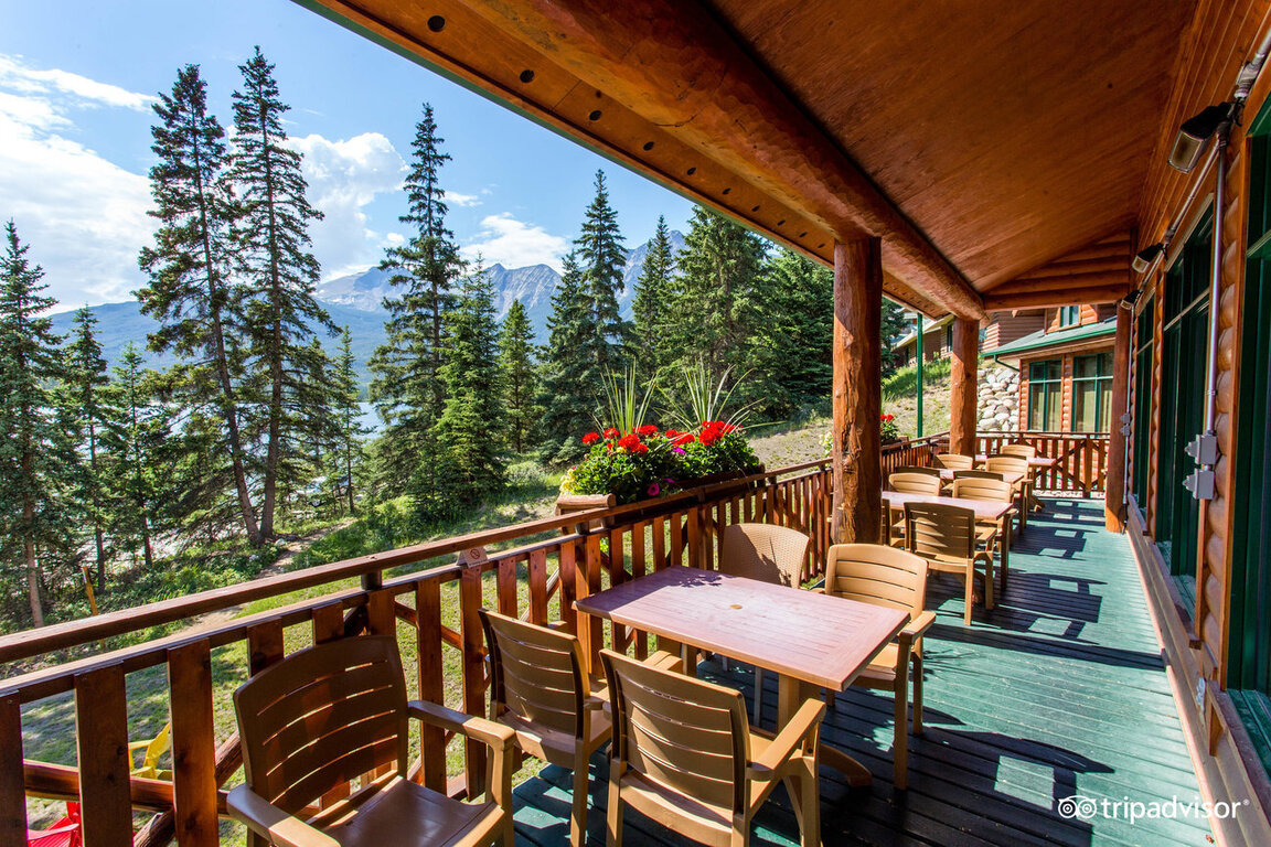 Pyramid Lake Resort - Venue - Jasper - Weddinghero.ca