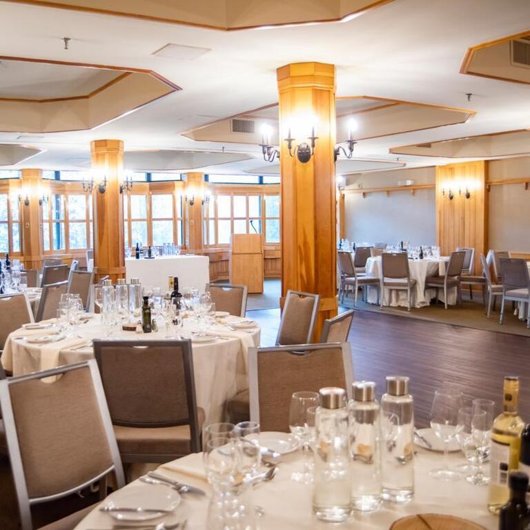 Black Creek Pioneer Village - Venue - Toronto- Weddinghero.ca