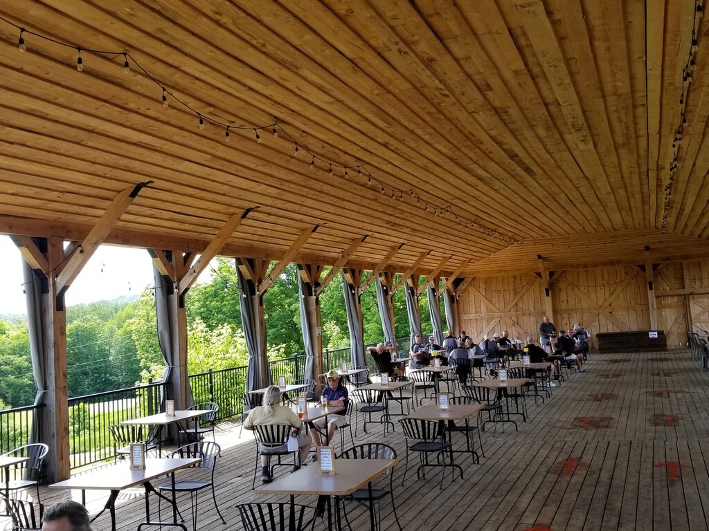 Golf Mont Cascades - Venue - Ottawa - Weddinghero.ca