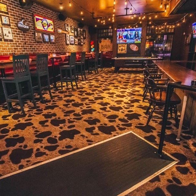 The Yale Saloon - Venue - Vancouver - Weddinghero.ca