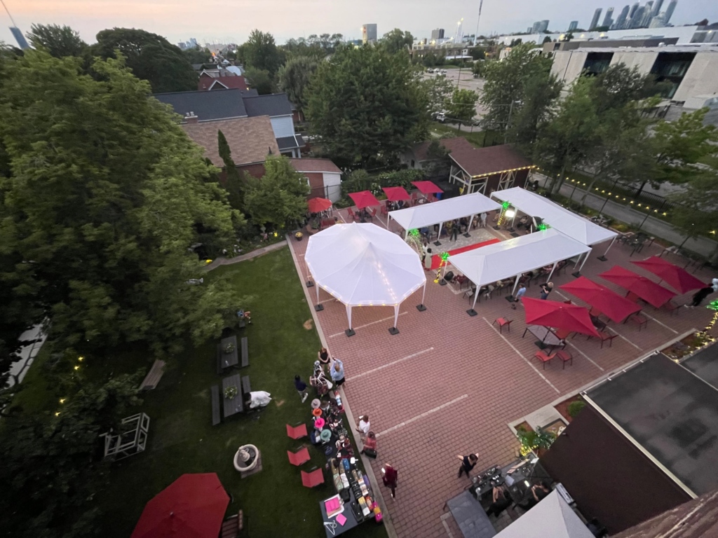Historic Bell Telephone Building - Venue - Toronto - Weddinghero.ca